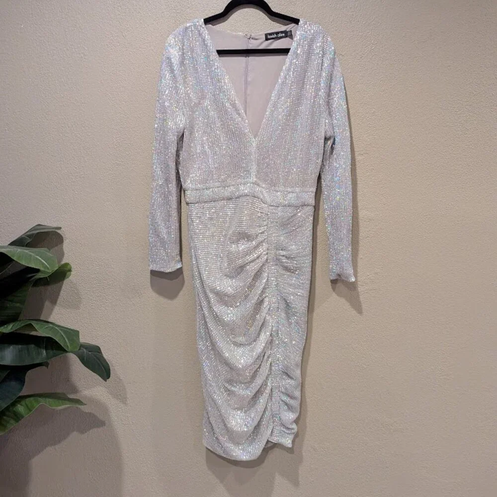 Lavish Alice | Dresses | Lavish Alice Signature Silver Iridescent ...